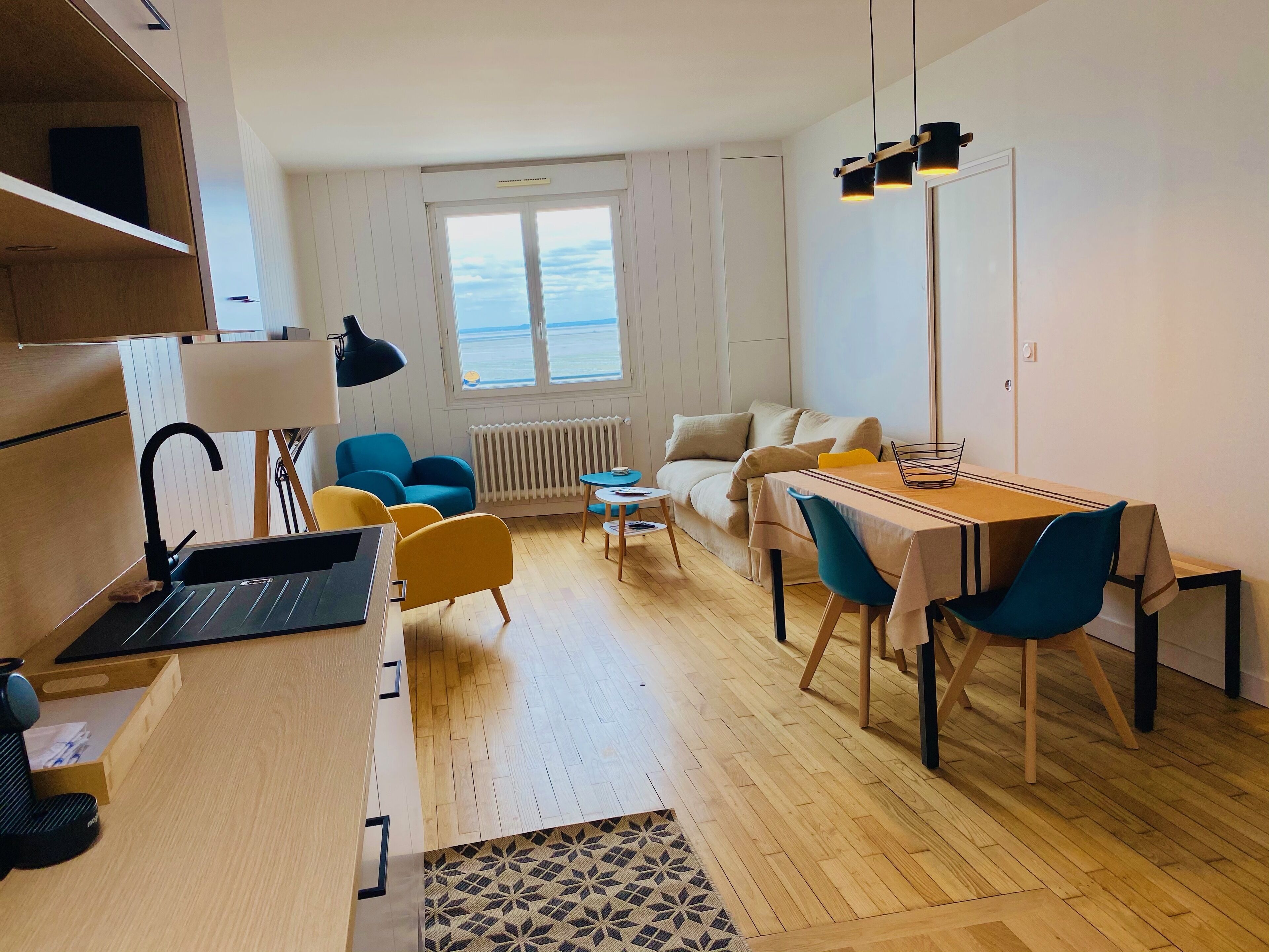 Outremer: 100% Renovated Apartment In The 1st Rank Of The Bay Of Mont St-michel - Cancale