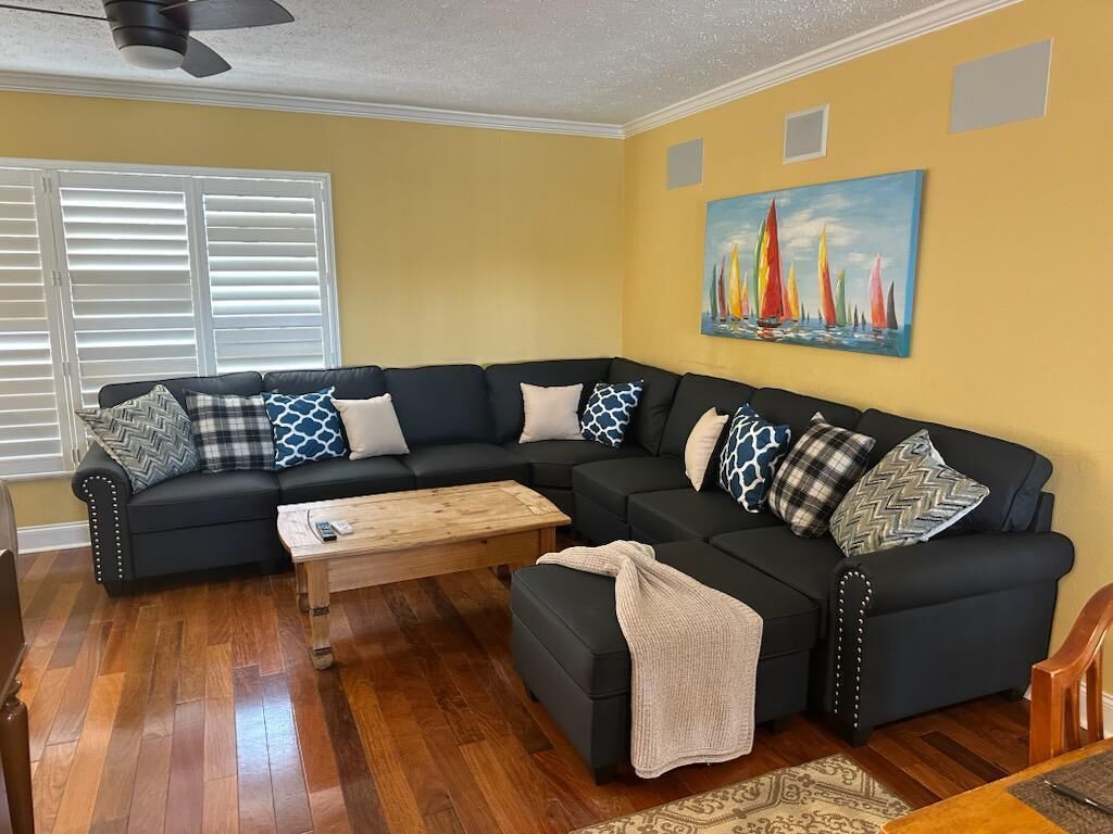 Playa Blanca Waterfront Resort With Pool&spa, Dock, Kayaks, Sand, Pets Welcome!\n - Tampa Bay, FL