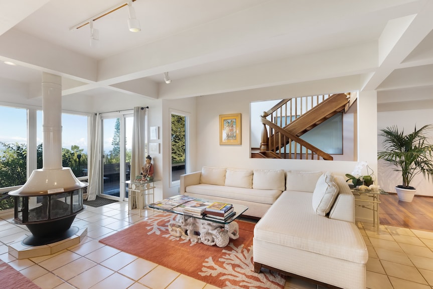 Exceptional Upcountry Villa With Breathtaking Views - Haleakalā, HI