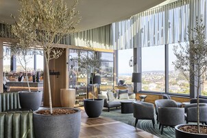 Pequenos-almoços, almoços e jantares servidos 