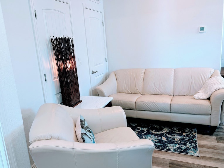 Pvt Pool, 2 Br 1 Ba Apt. 1 Street Fr. Bch. Golf Cart Available!\n\n\n\n\n - Laguna Beach