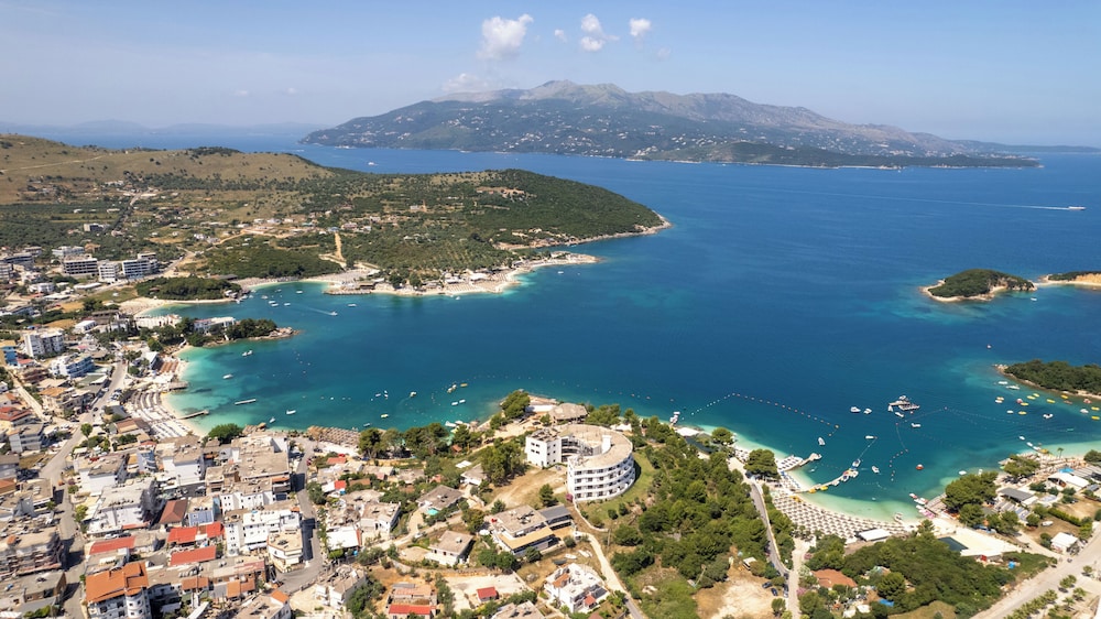 Vila Vasili - Ksamil