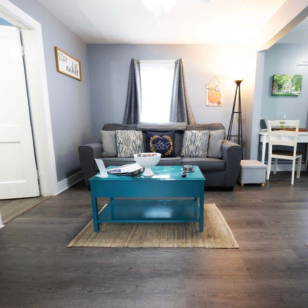 Cozy Weekend 1br Haven  In Medina! - Medina, OH