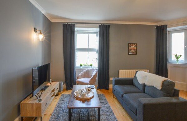 The Gallery Apartment - Oban