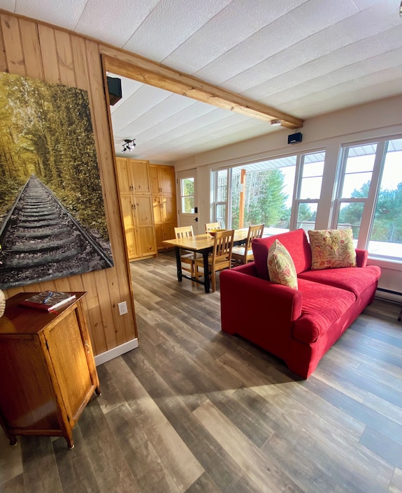 Chalet Sous Les Pins - Quebec