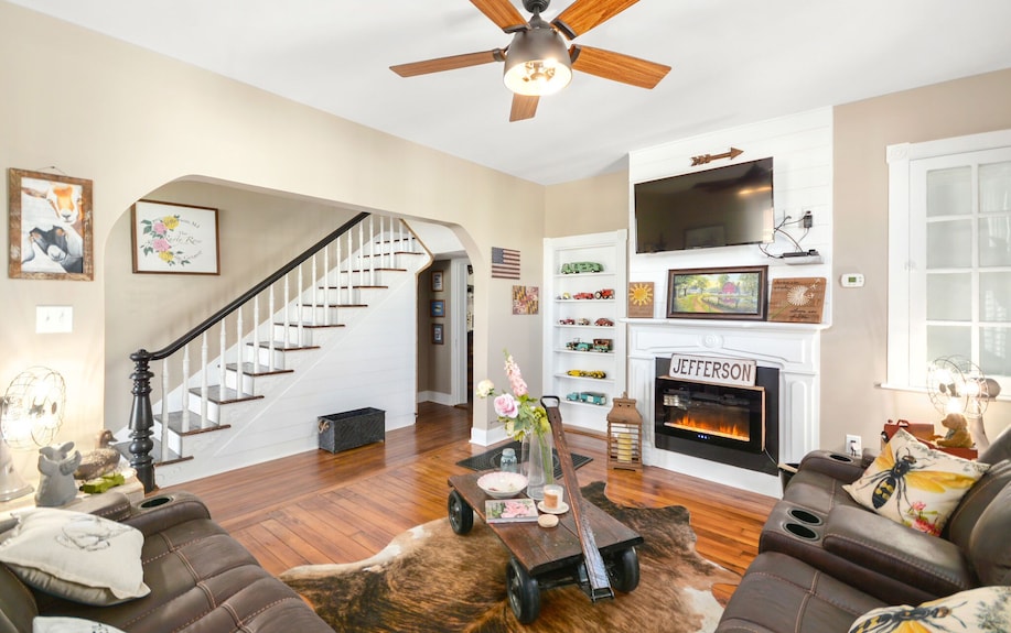 Welcome To The Rusty Rose-restored Farmhouse Feel In The Heart Of Jefferson, Md - Maryland