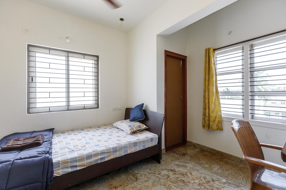 Cozy Penthouse Near Brigade Wtc / Iisc - Bengaluru