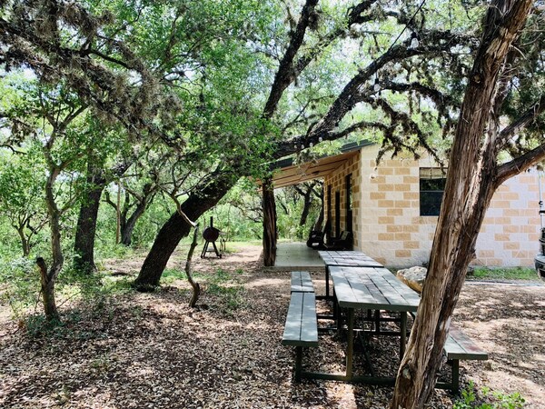 Second Wind Ranch, Beautiful Secluded Cabin In The Woods! - Lost Maples State Natural Area, Vanderpool