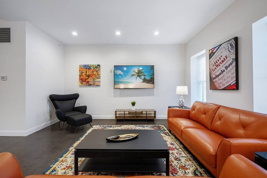 The Julep - Chic 2 Br / Stay Nulu Marketplace - Louisville, KY