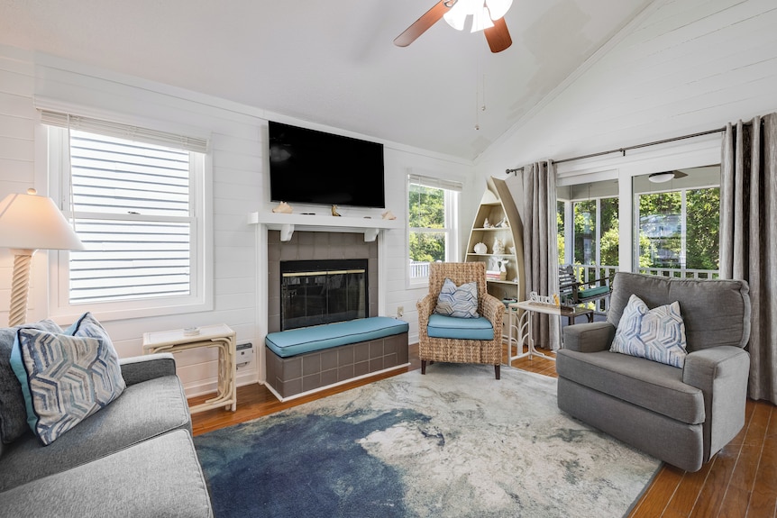 Cute Family Beach Home In Wild Dunes Resort; Close To The Beach W\/porch Swing & Community Pool! - Isle of Palms, SC