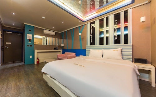 Gyeongju Top - Gyeongju-si