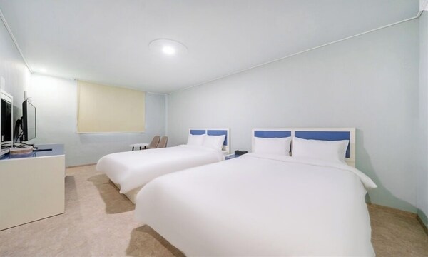 Taean Manripo Feel Hotel - Incheon