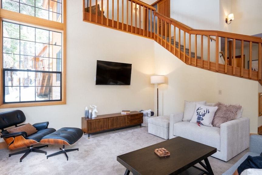 Family Escape Minutes To Northstar Ev Charger W/d - Five Lakes