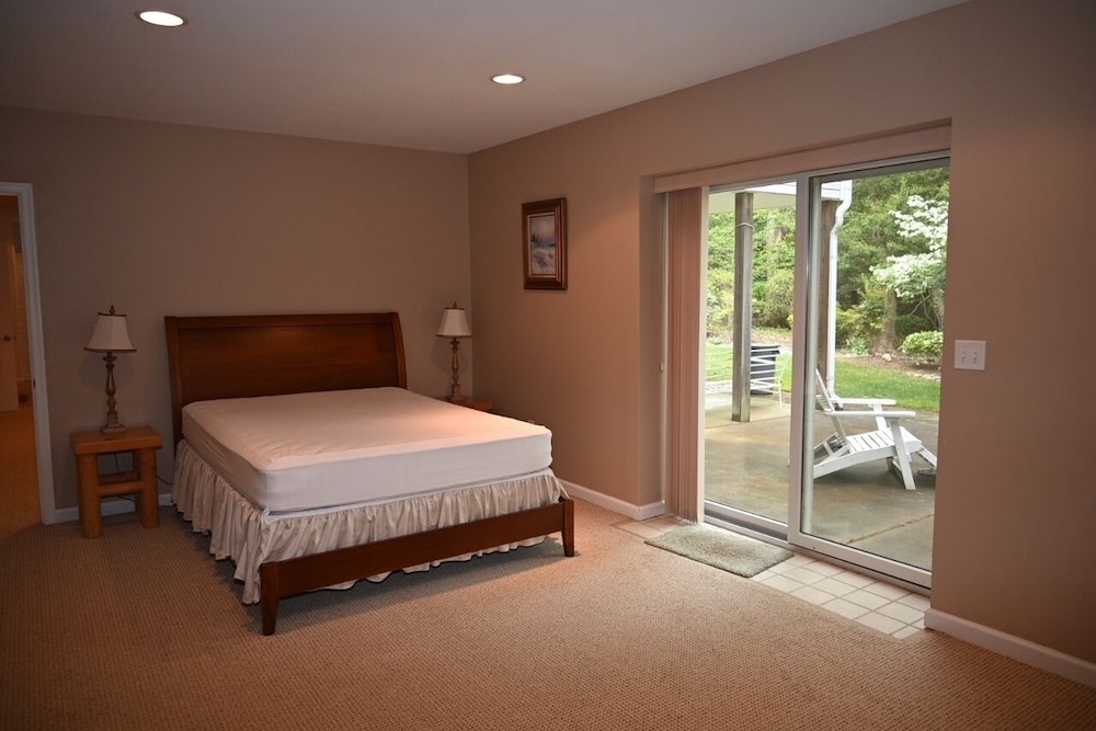 1 Bedroom Minutes To Beach & A Block To Trail With Private Entrance . - Rehoboth Beach, DE