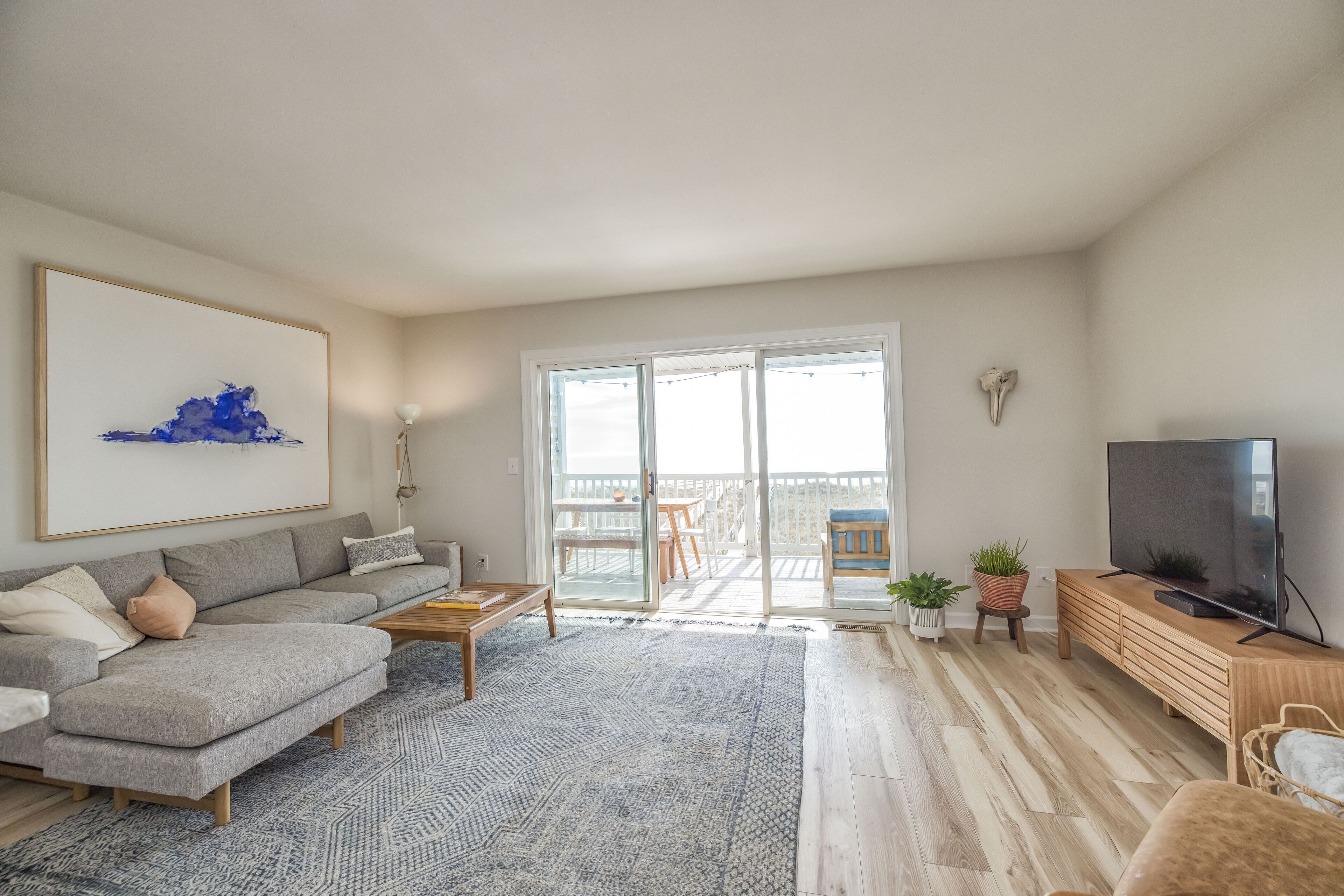 Newly Renovated Modern Beach Front Condo - Carolina Beach, NC