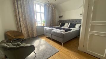 Quarto casal tradicional | Roupas de cama premium, individualmente decorados