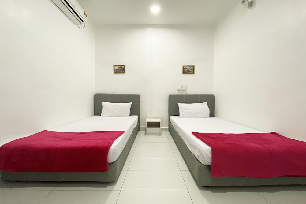 Oyo 90230 Dh Residence - Kota Belud