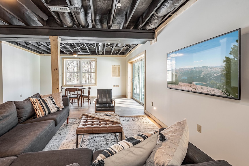 Camp Wondermore | Dog Friendly, Scenic View, Creek - Deep Creek Lake State Park, Swanton