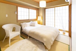 Apartamento Familiar, não fumadores | 2 quartos, com decoração personalizada, secretária