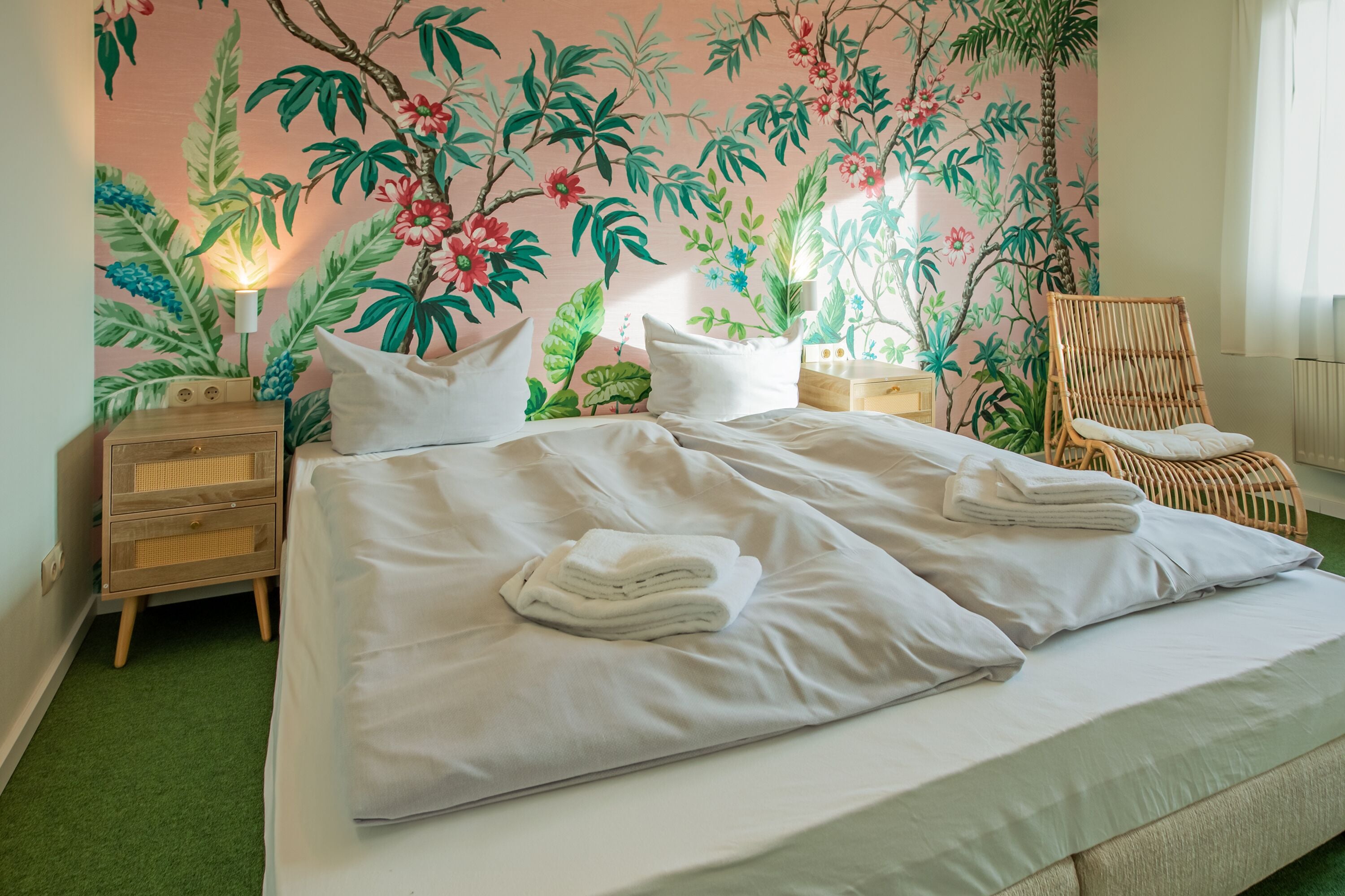 Quarto Duplo Comfort | Roupa hipoalergénica, com decoração personalizada 