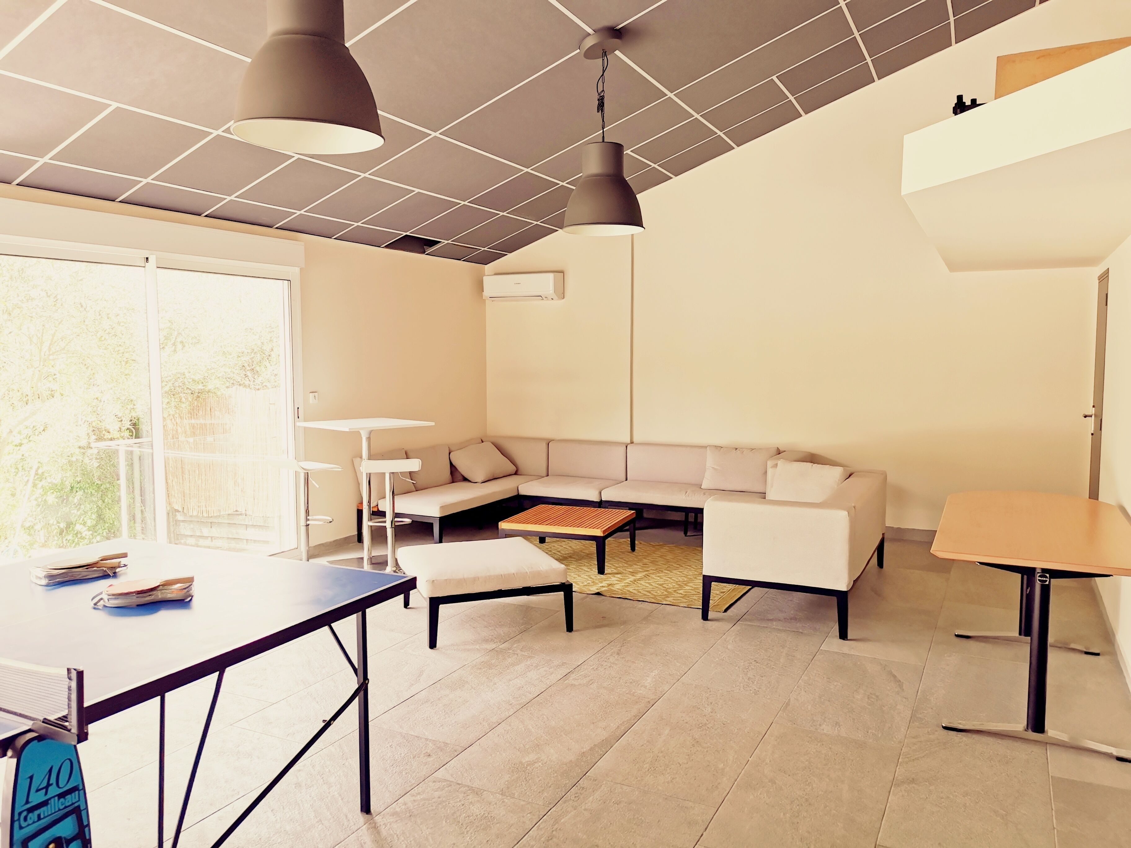 Grande Villa à Partager En Famille Ou Entre Amis - Mimet