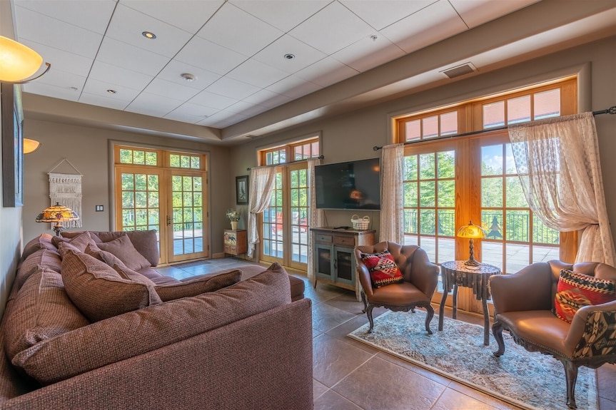 Lake Placid Waterfront Estate | Indoor Pool, A/c, Boathouse & More - Lake Placid, NY