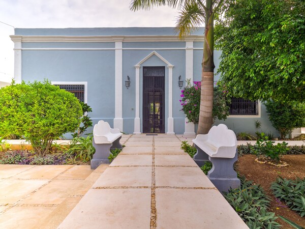Colonial And Peaceful Mansion \/ Casa Azul - Mérida