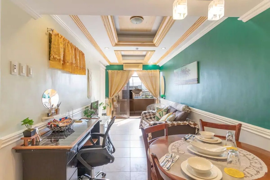 Go To Sleep In Luxury, Wake Up In Paradise! - Cebu City