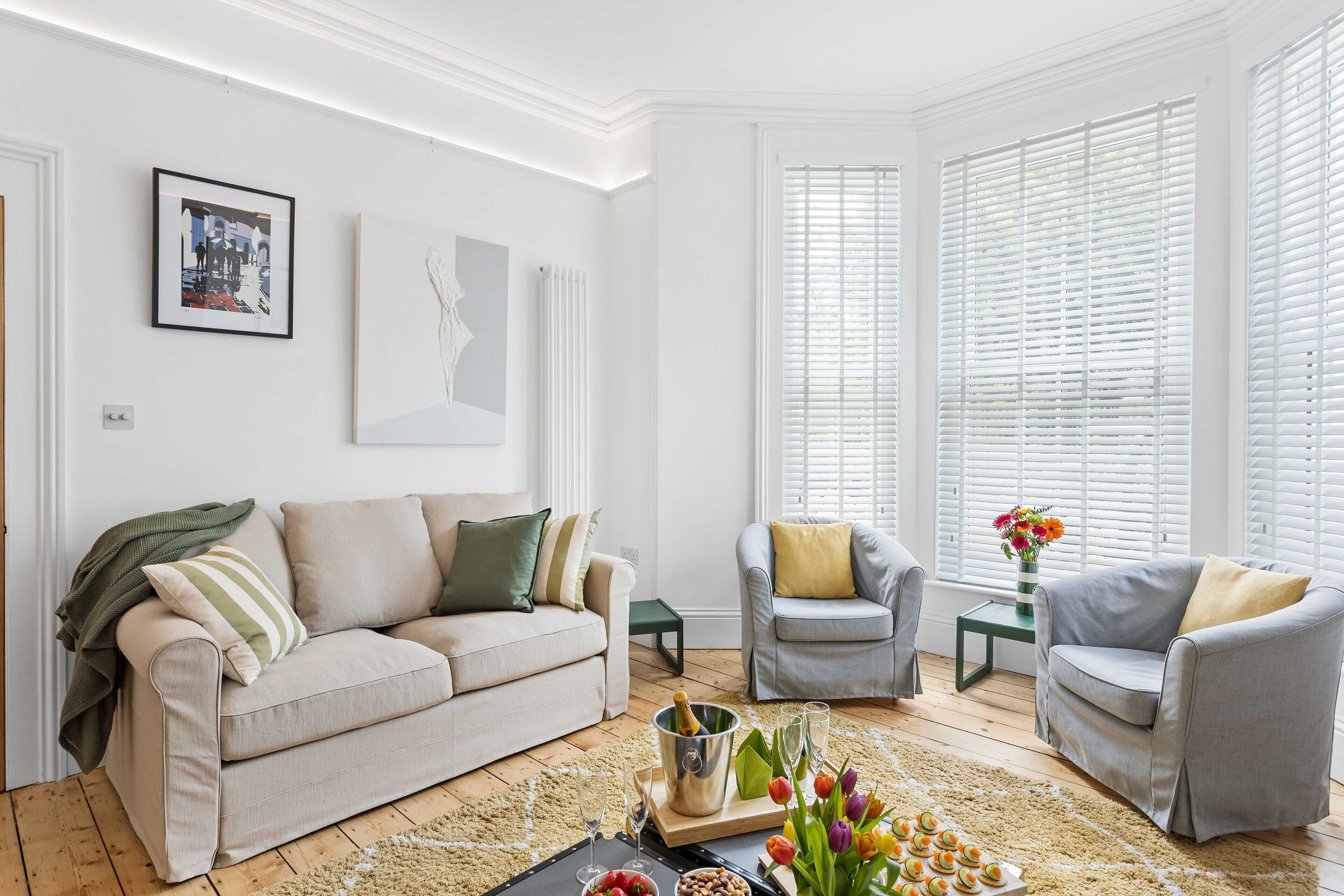 Hoe Park House | Sleeps 10 | Victorian Townhouse | Near Waterfront & Barbican - Plymouth