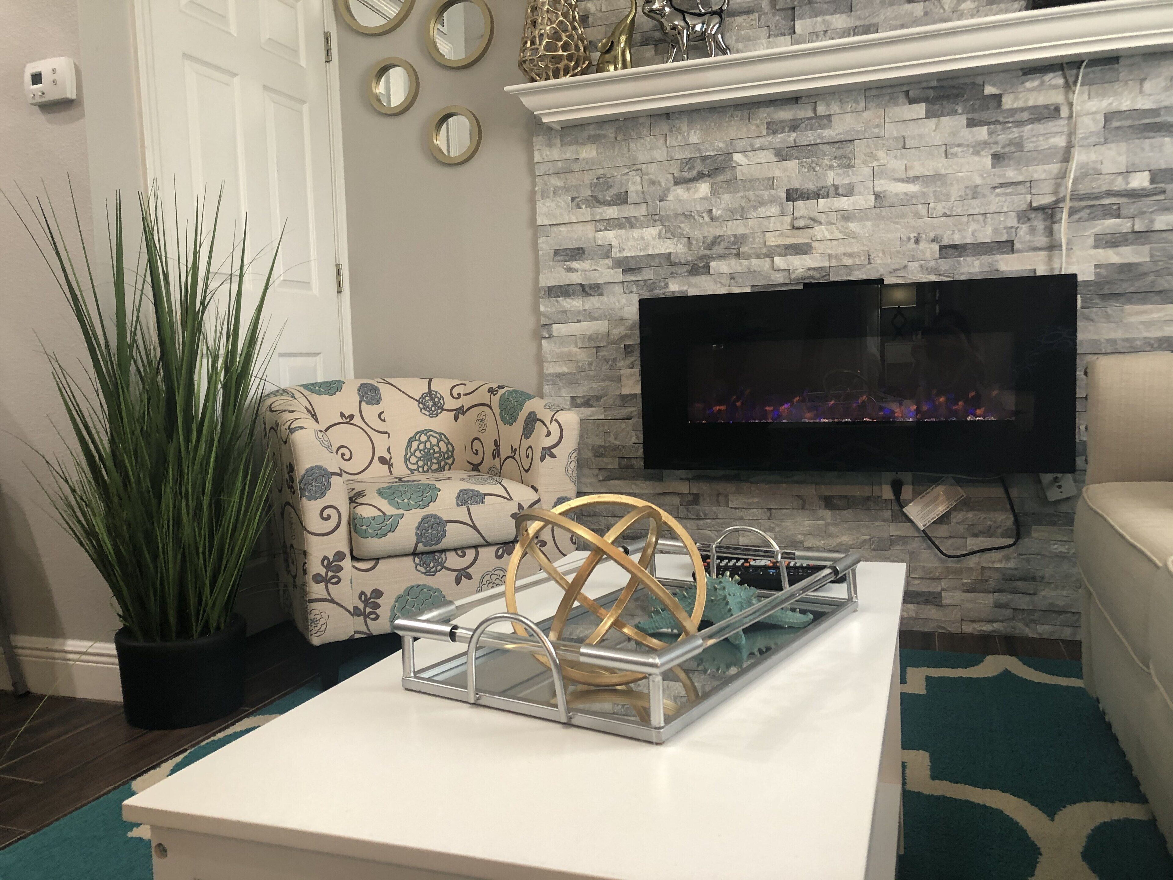 Sunny Delight! Pets Ok! Updated Heated Pool Vacation Condo. - Florida