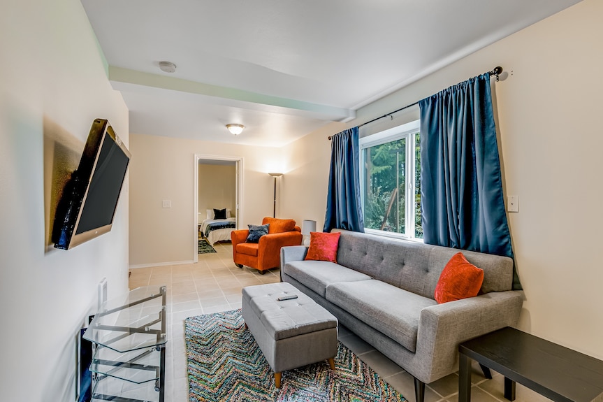 Stunning Waterfront Getaway With Firepit, Woodstove, & Scenic Deck - Langley, WA