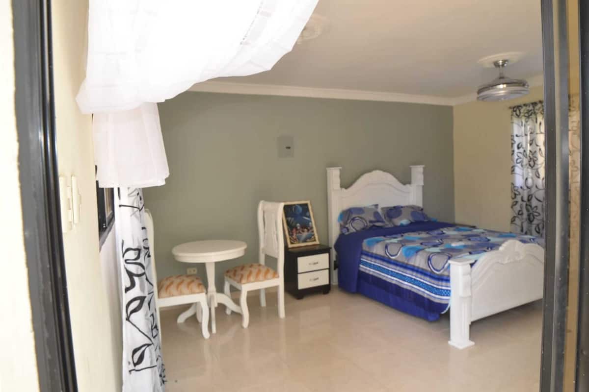 Quarto casal standard | Individualmente decorados, individualmente mobiliados, Wi-Fi de cortesia
