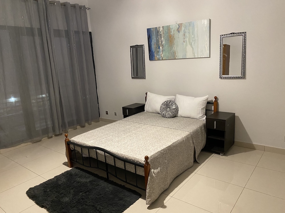 Cozy City Center Condo - Dakar