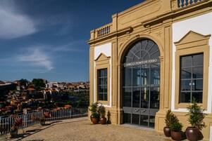 Entrada do alojamento