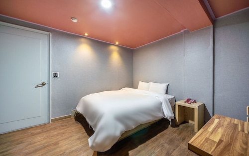 Seongnam Highnoon - Seongnam