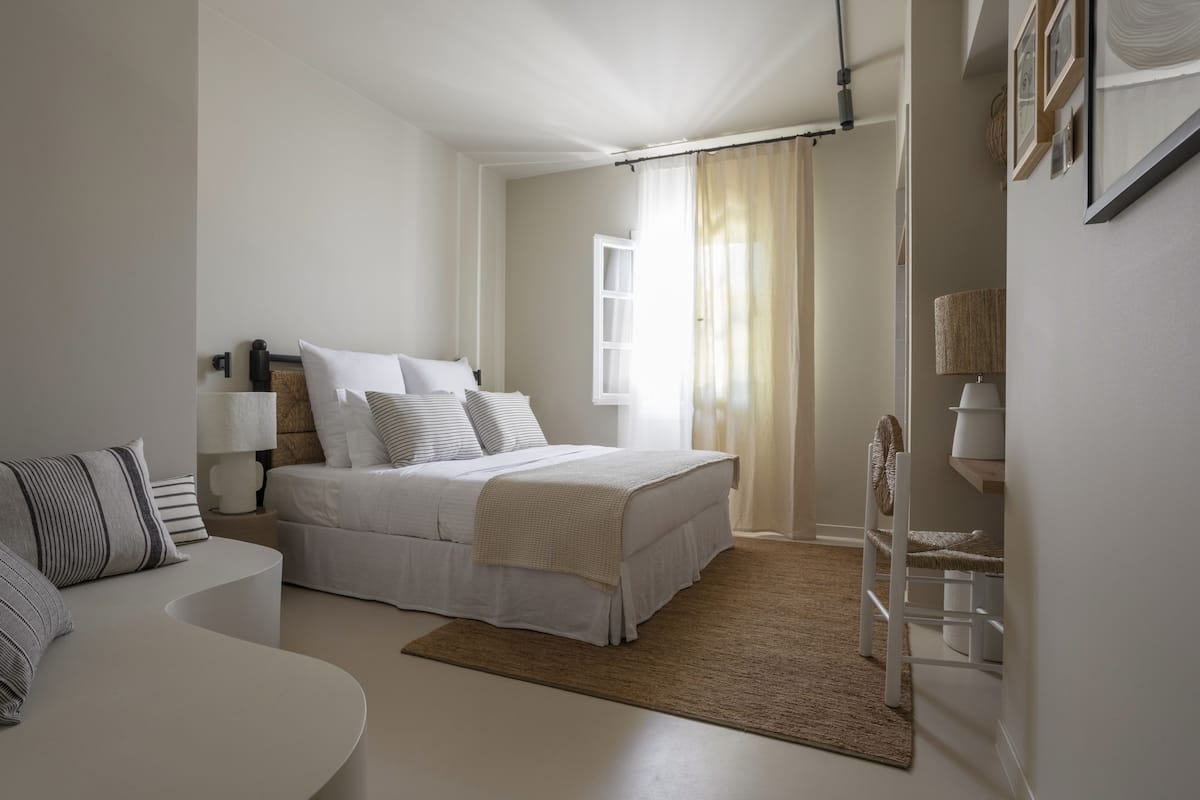 Quarto luxo | Roupas de cama premium, frigobar, cofres nos quartos