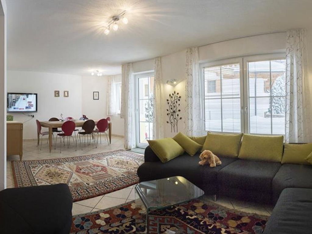Ferienhaus Elisengrund - Ferienhaus, 4 Schlafzimmer, 4 Bäder, Küche - Seefeld