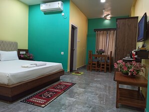 Quarto Duplo Superior | Roupa de alta qualidade, quartos insonorizados, roupa de cama fornecida 