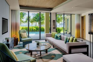 Villa, em frente à praia (Pool) | Sala de estar | Televisor LED de 43 polegadas com canais via satélite, televisor 