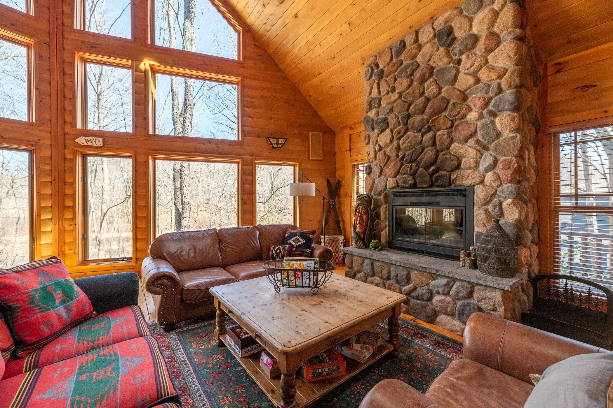 Swan Lodge - Walking Distance To Downtown Saugatuck - Modern Cabin Getaway! - Holland, MI
