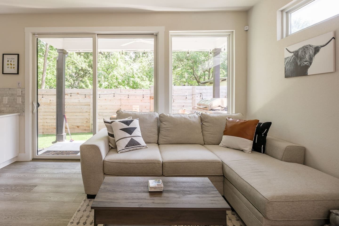 Eastside Escape *Backyard Games, Walk To Bars, Brews & Good Eats* - Allandale - Austin