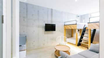 Quarto quádruplo conforto, para não fumantes | Wi-Fi de cortesia, roupa de cama