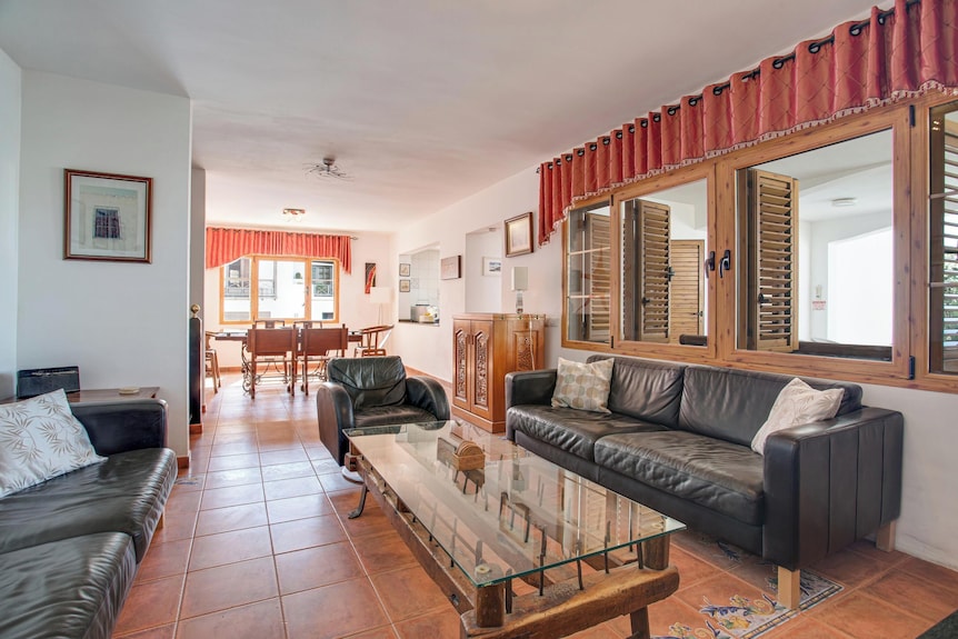 Vacation Villa "Villa Lea" With Sea View, Pool, Fast Wi-fi - Puerto del Carmen