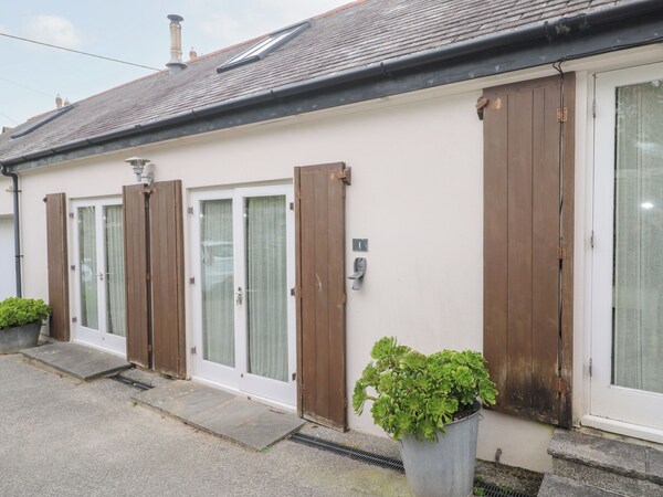 No 1 The Hinges - Newquay