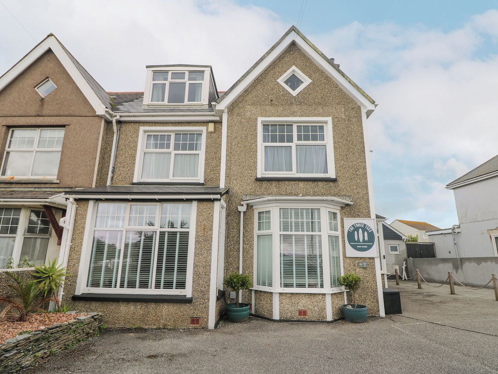 The Three Tees - Newquay