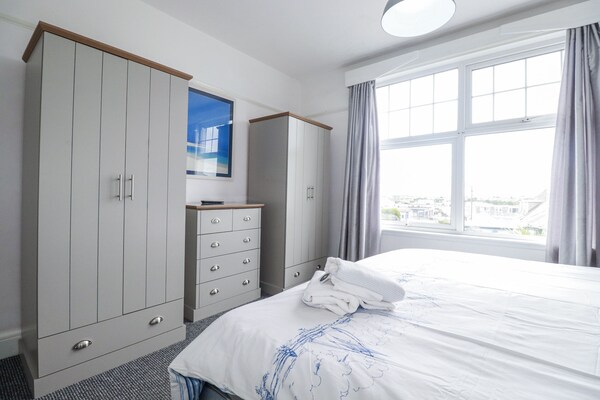 The Three Tees - Newquay