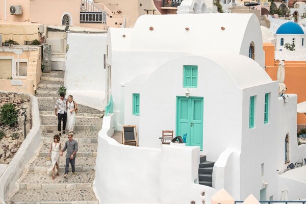 Sophia Castle View - Oia