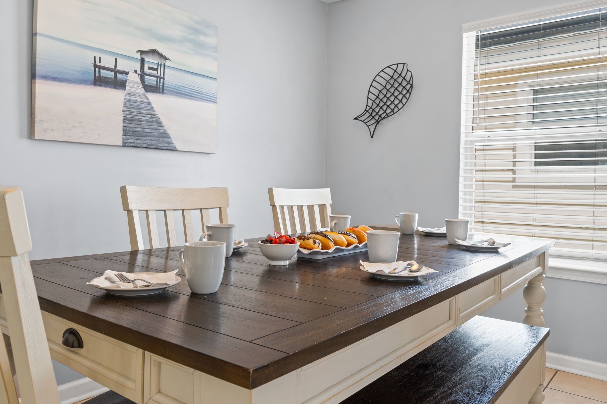 Casa, 3 quartos, pátio, vista para a piscina | Refeições no quarto