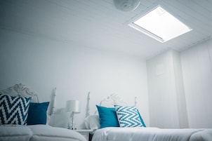 Apartamento, casa de banho anexa | 2 quartos