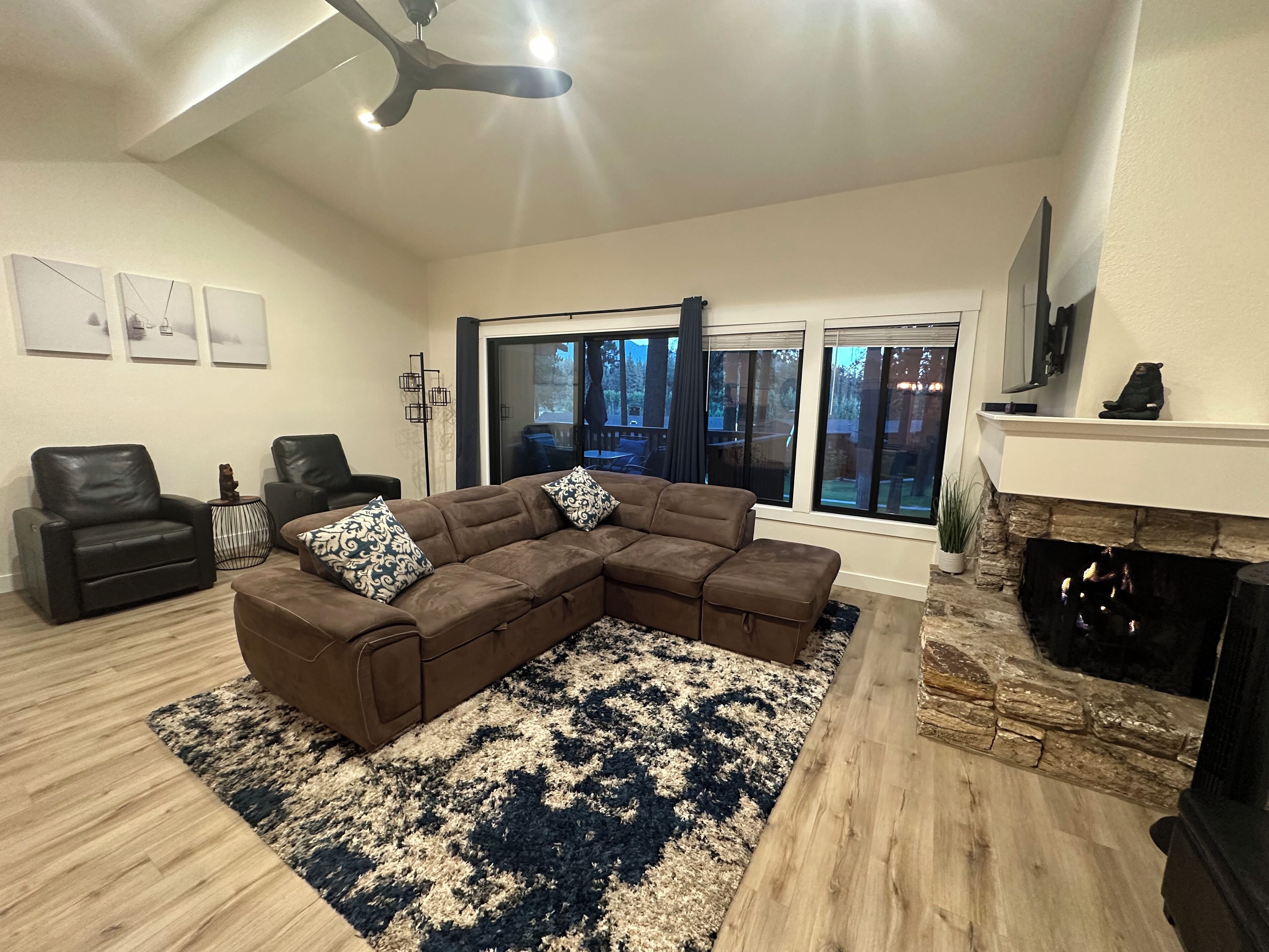 Tahoe Gem Private Beach Access And Heavenly Ski Resort Nearby- Kayak & Sups - Zephyr Cove, NV